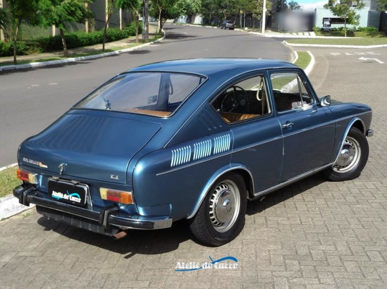 Ateliê do Carro | VW TL 1600 1972 Azul Atlas. Vale a pena ler o histórico!