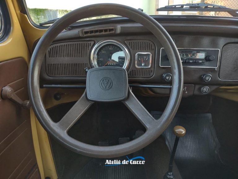 Ateliê do Carro | Fusca 1300L 1979 Bege Jamaica com interior ...