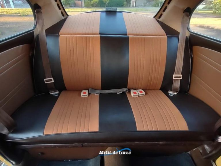 Ateliê do Carro | Fusca 1300L 1979 Bege Jamaica com interior ...