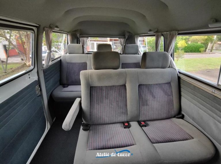 Ateliê do Carro | Kombi Carat 1999 1.6 injetada. Modelo raro em ótima ...